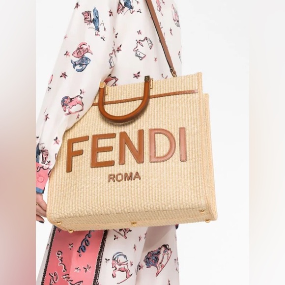 Fendi | Bags | Nwt Fendi Sunshine Medium Raffia Shoulder Tote Bag ...